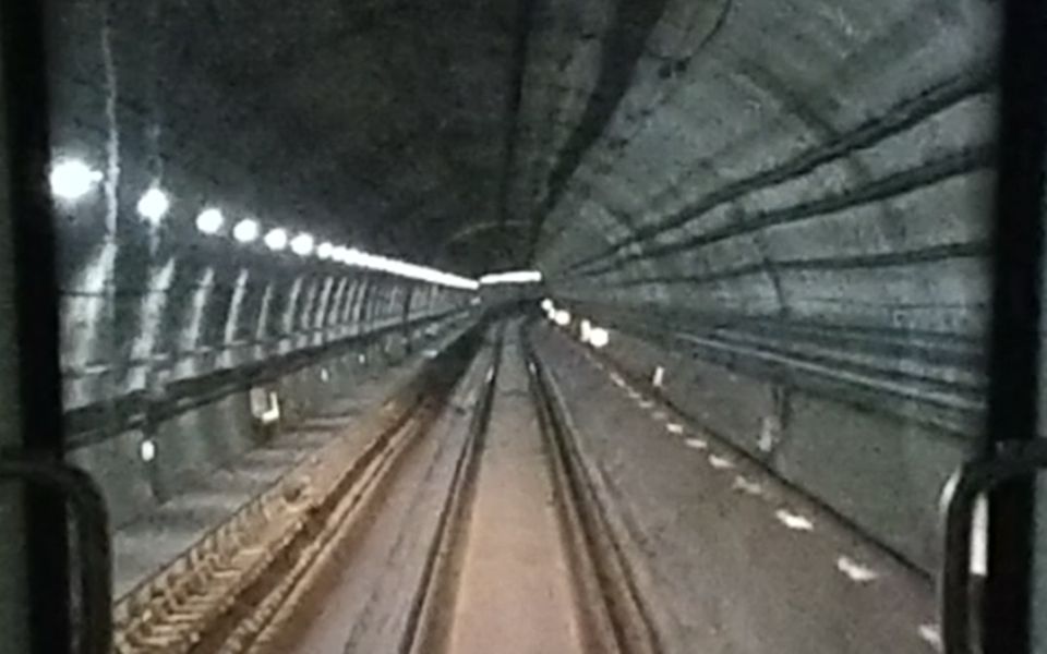 【上海轨道】纵贯沪城西南东北的换乘之王 / 地铁12号线 金海路→七莘...