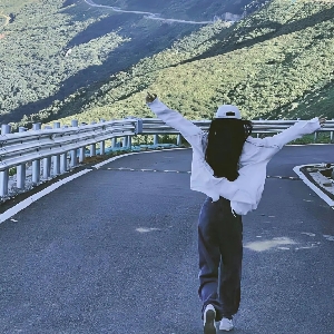 是灼儿啊