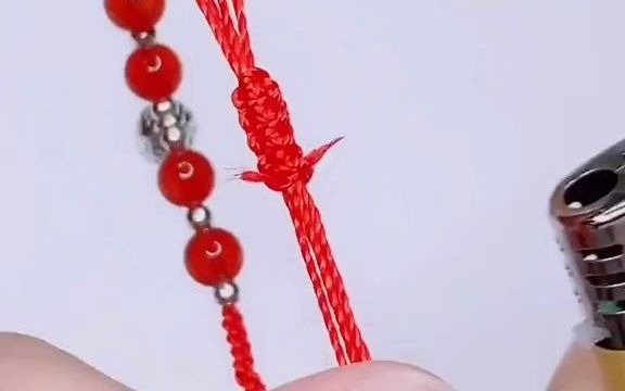 【编织】红色珠珠手串教程