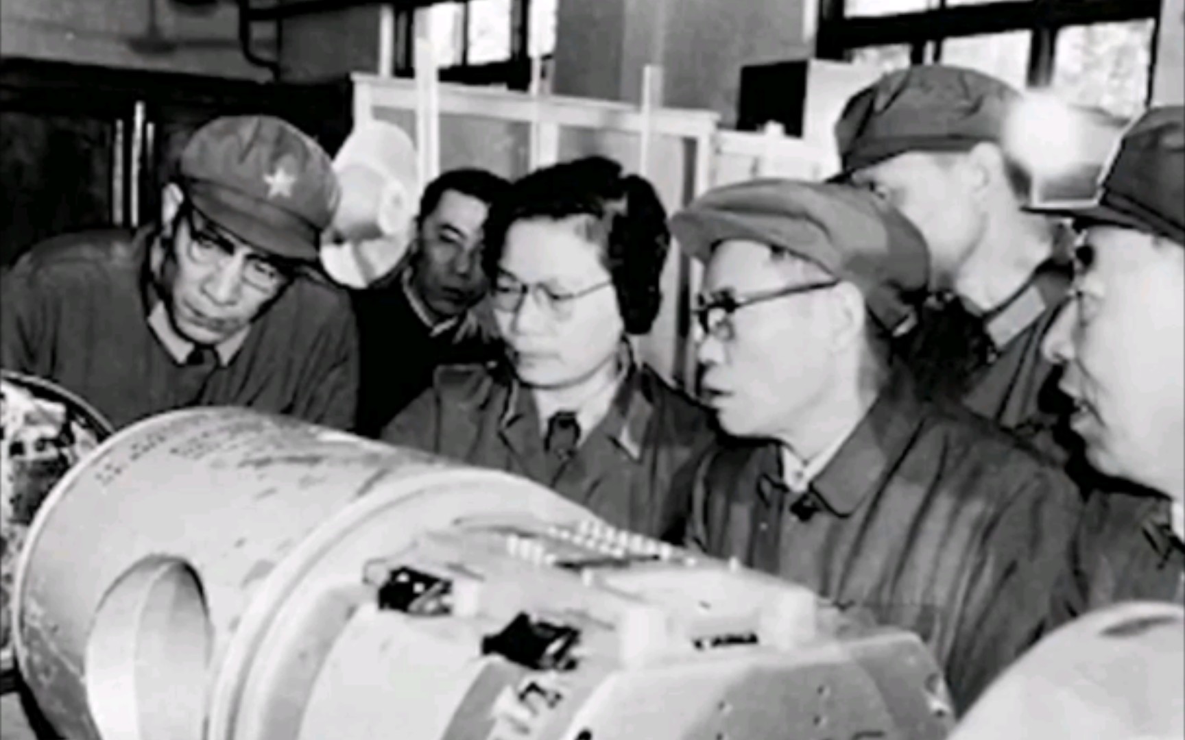 致敬!打造我国首艘核潜艇的四位总师