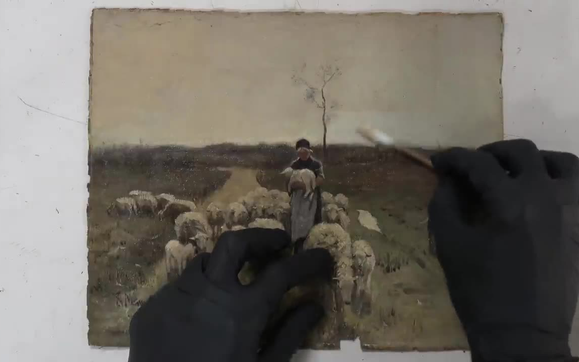 神级修复,精神小伙教你如何修复破烂油画,见证奇迹的时刻
