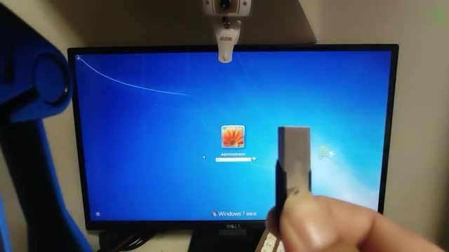 一招破解电脑密码,学会让迷.