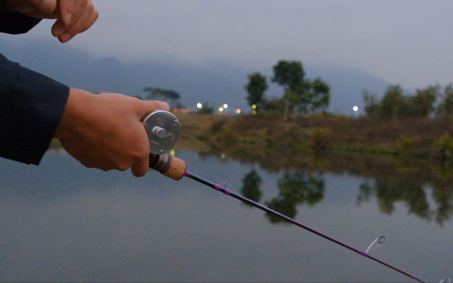 路亚抛投练习 钓之屋纺车 明洋鼓轮
