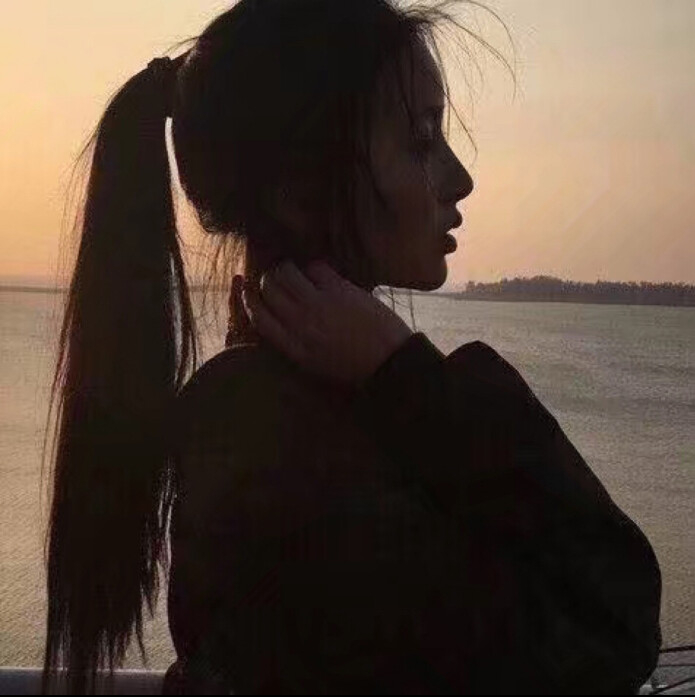 口罩封印的颜值 