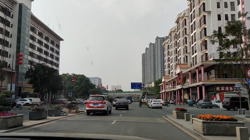从宝安到长安,房价一路走低,深圳工作东莞生活,你能接受吗?
