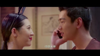 小伙用卡开门,怎么撬都不开,结果想了个搞笑的法子