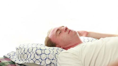 打鼾是高血压警报!忽视这点当心脑梗猝死