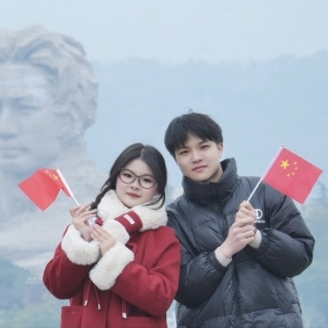 羊咩咩与咚锵锵 