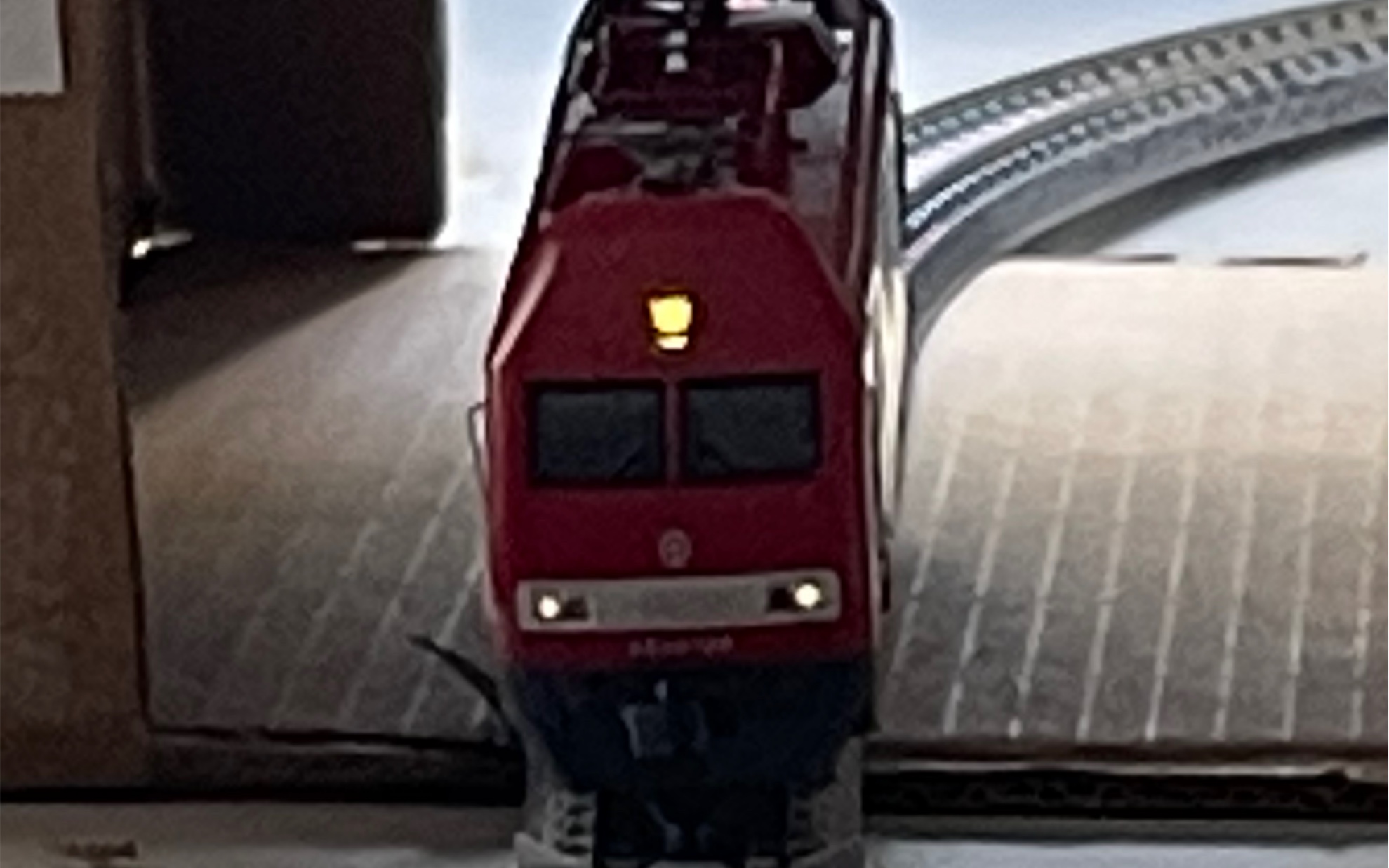 深圳东--泰州 K94/1次列车运行作业模型还原