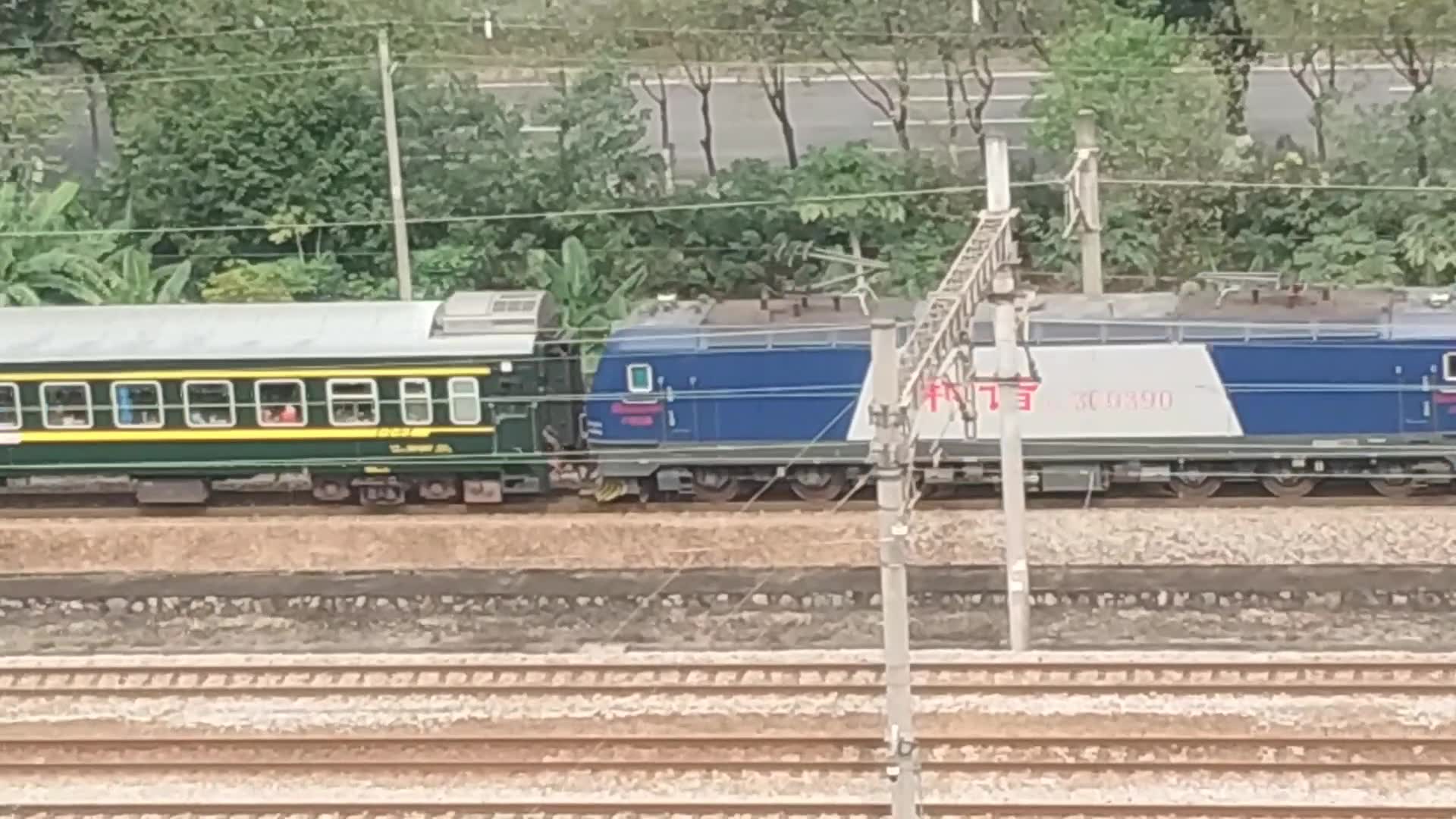 广深铁路拍车 [中午特别篇] 五个月后我终于拍到了HXD3C