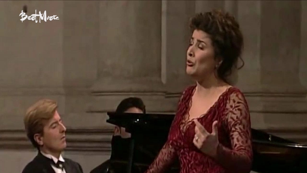 塞西莉亚·巴托利(Cecilia Bartoli) - 《游移的月亮》(Vaga luna)