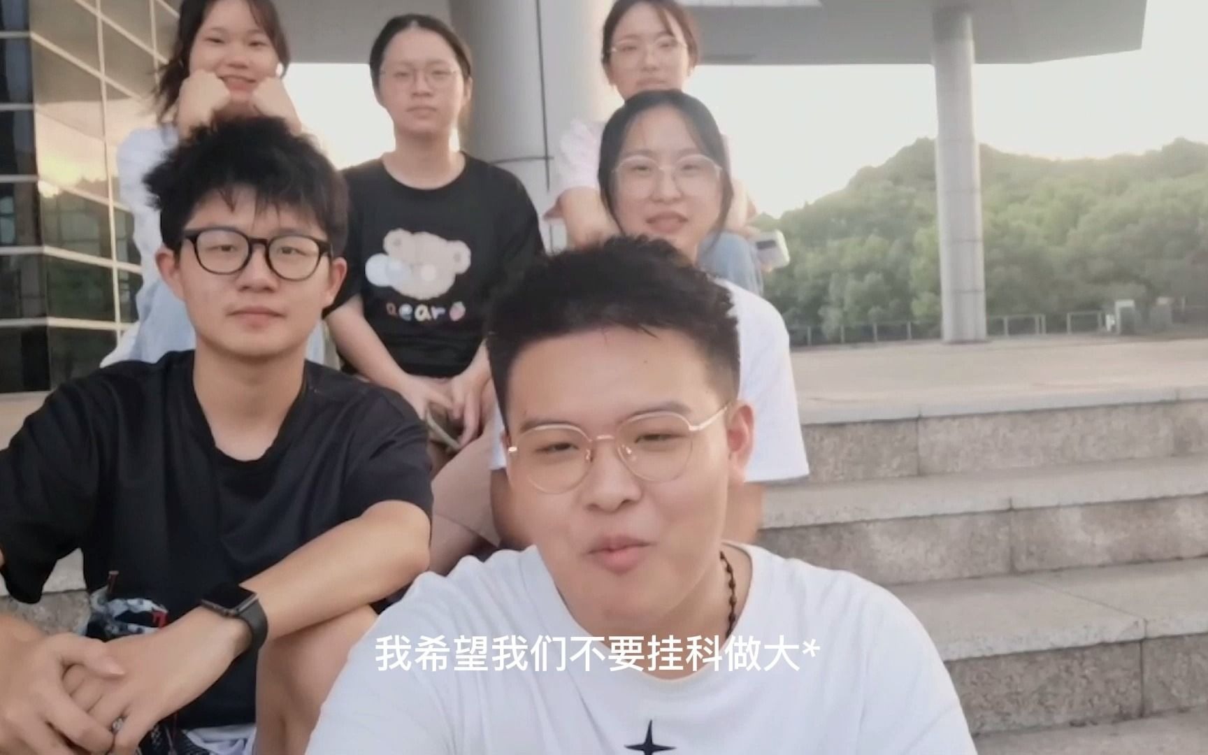 义乌工商职业技术学院 20计算机应用技术一班 数据库介绍视频