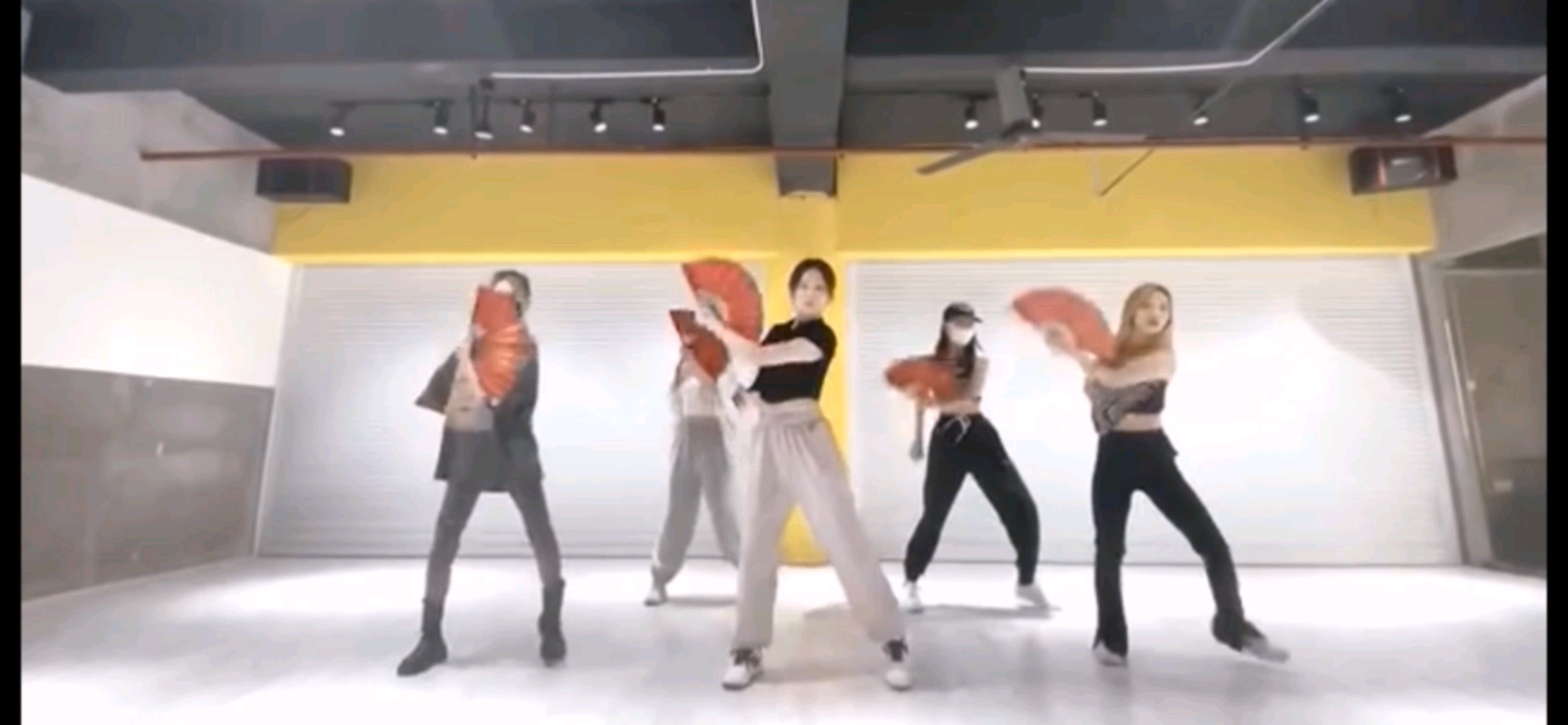 骁舞蹈视频镜面版