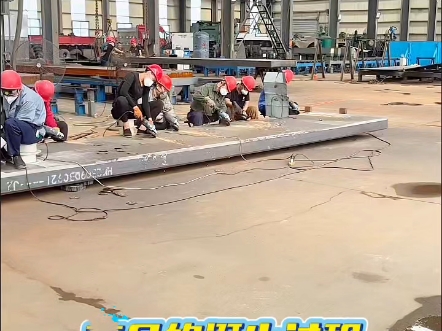 单面复合板有哪些组合: 201+碳钢、304+碳钢 316+碳钢、2205+碳钢…