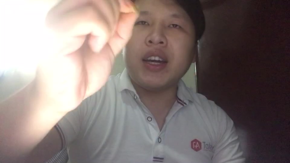 传统电商对比微信小程序的优缺点