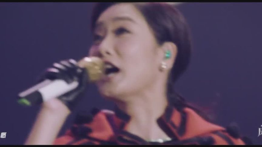 凤凰传奇演唱会,歌声婉转动听,让人赞不绝口