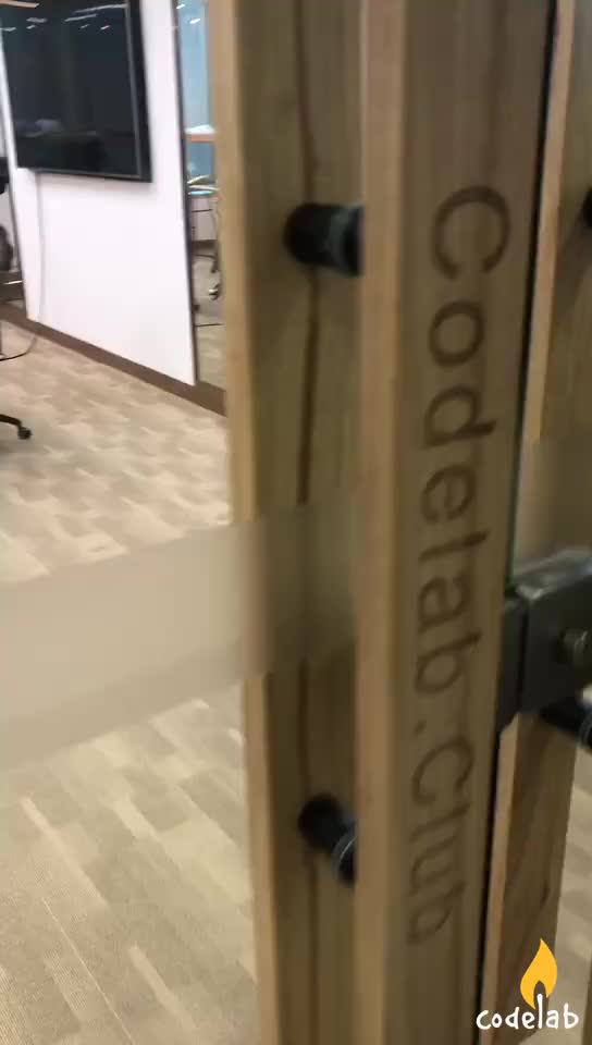 CodeLab迎宾机器人