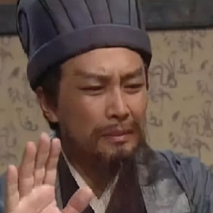 穆夜璃 