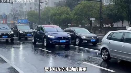 首批新能源车主要换电池了,听到报价后头都要炸了