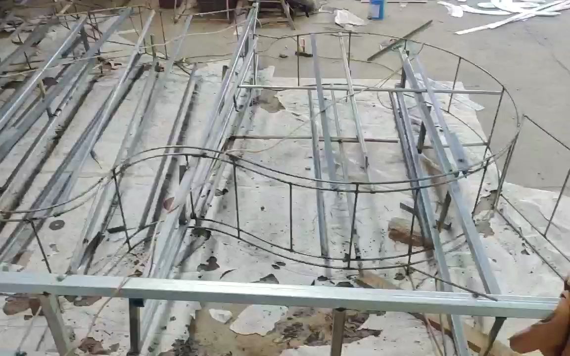 不锈钢雕塑骨架搭建过程?不锈钢雕塑面积如何计算?怎么设计不锈钢...