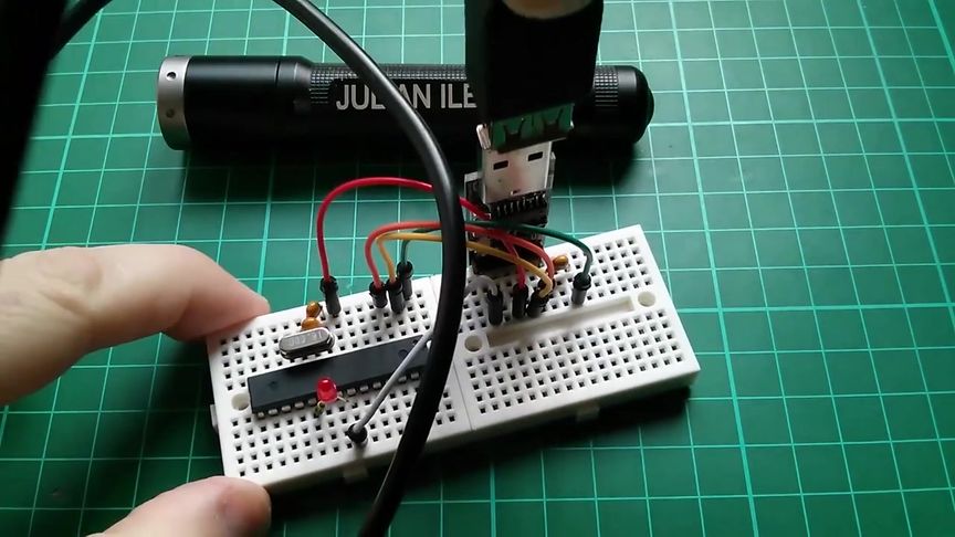 还在买arduino开发板?别买了,我教你自制arduino UNO开发板。
