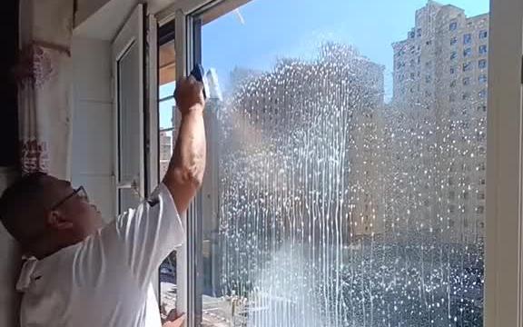 双面擦玻璃器,一面擦两面净,家庭擦玻璃必备,值得入手