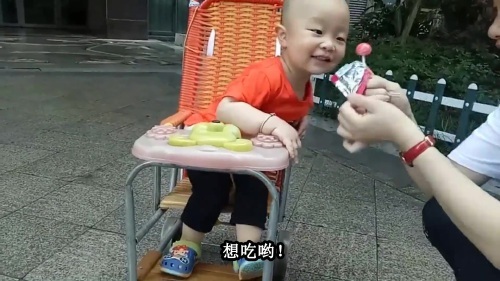 夫妻分居3年,妻子突然发来这段宝宝视频,老公默默收拾回家行囊