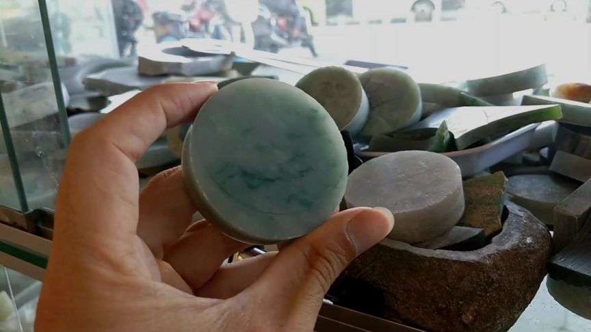 两个月前的紫罗兰翡翠手镯 可错过就是没缘分 有没有错过的小伙伴