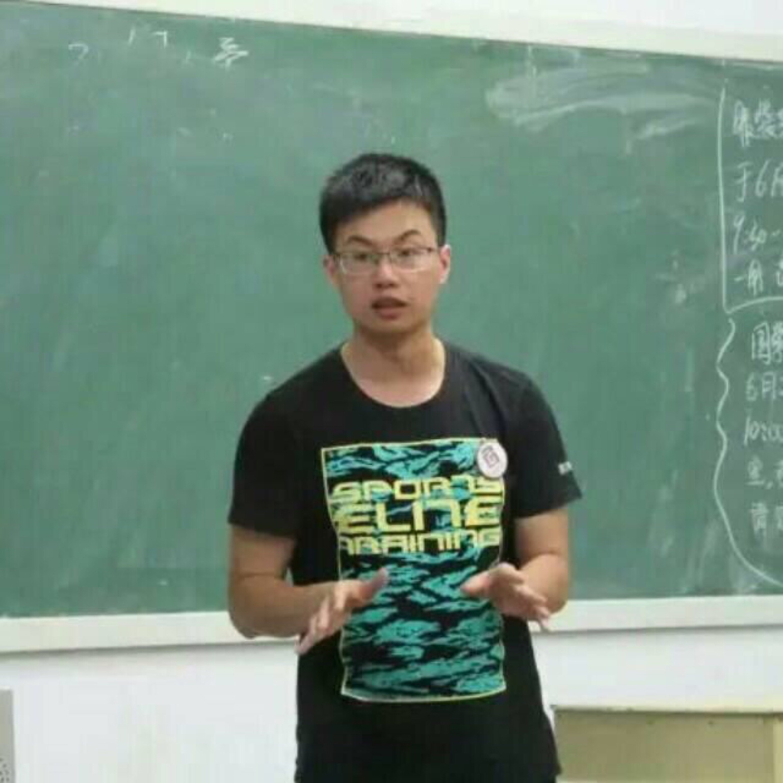 在下是小强 