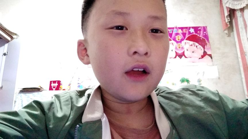 迷你蜘蛛皮卡:今天的猿辅导课程快递到了,我们来看看是什么?