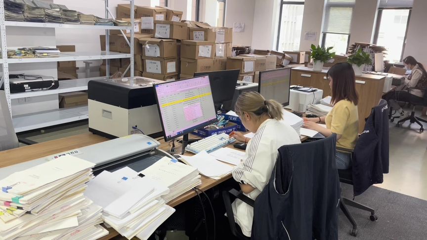 档案工作有苦有累,有笑有泪,因为喜欢,所以坚持～#档案数字化