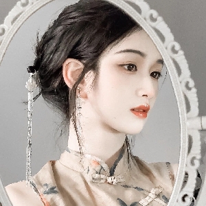 爱吃甜瓜的瓜瓜 