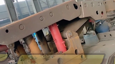 矿用综采支架放顶煤液压支架维修改造进行中…