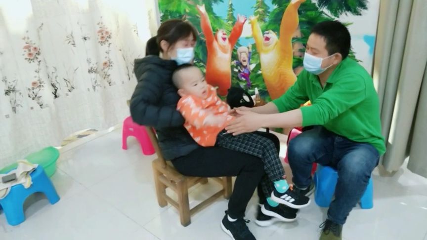 小儿推拿!特效,无副作用!