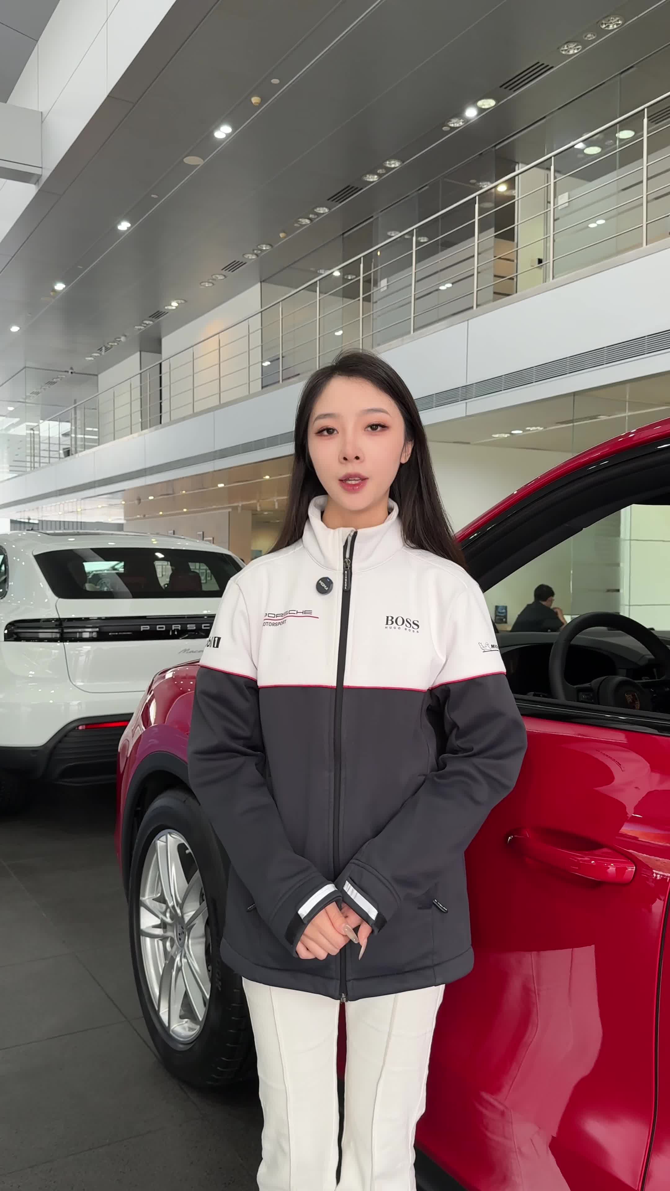 ...给你苦难 那就去你保时捷卡宴给你浪漫 #保时捷卡宴 #保时捷 #SUV