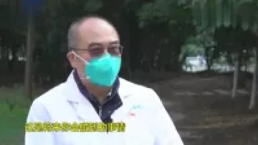 武汉金银潭医院院长张定宇 身患“渐冻症”:只要乐观 啥也不怕!