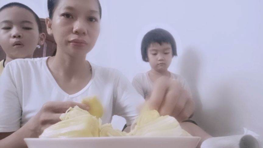 菠萝蜜营养价值很高,全身都是宝,这样吃法不浪费,不宜多吃。