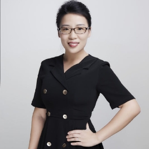 化学老师华姐 