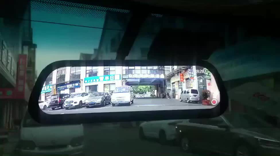 夜间,行车记录仪的效果