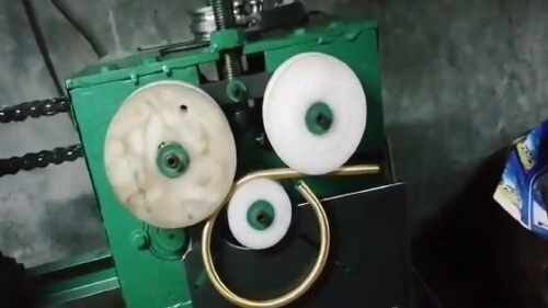 无敌弯管机,效率杠杠滴,比工人干活快了不知多少倍!