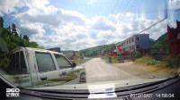 被人刮了,对方肇事逃逸,已报警,交警扣了我的车叫等通知去取车
