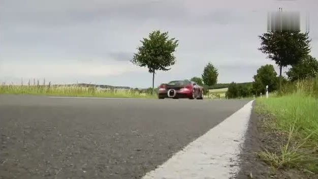 地球上变速器换挡最快的跑车,估计都知道这个车子吧?