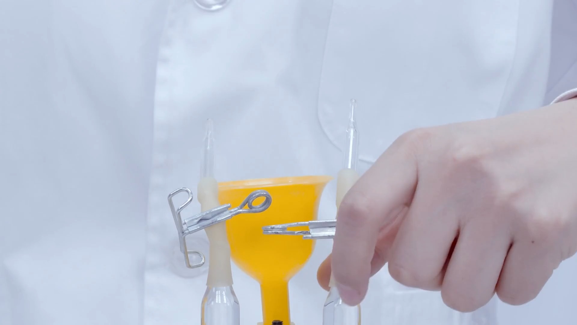 2.4电解水探究水的组成实验