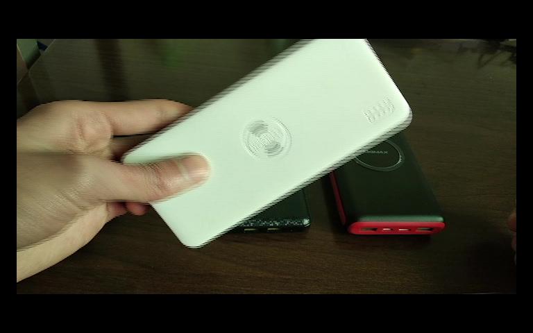 三款无线充电宝体验和使用感受(罗马仕 羽博 摩米士)iphonex无线充电