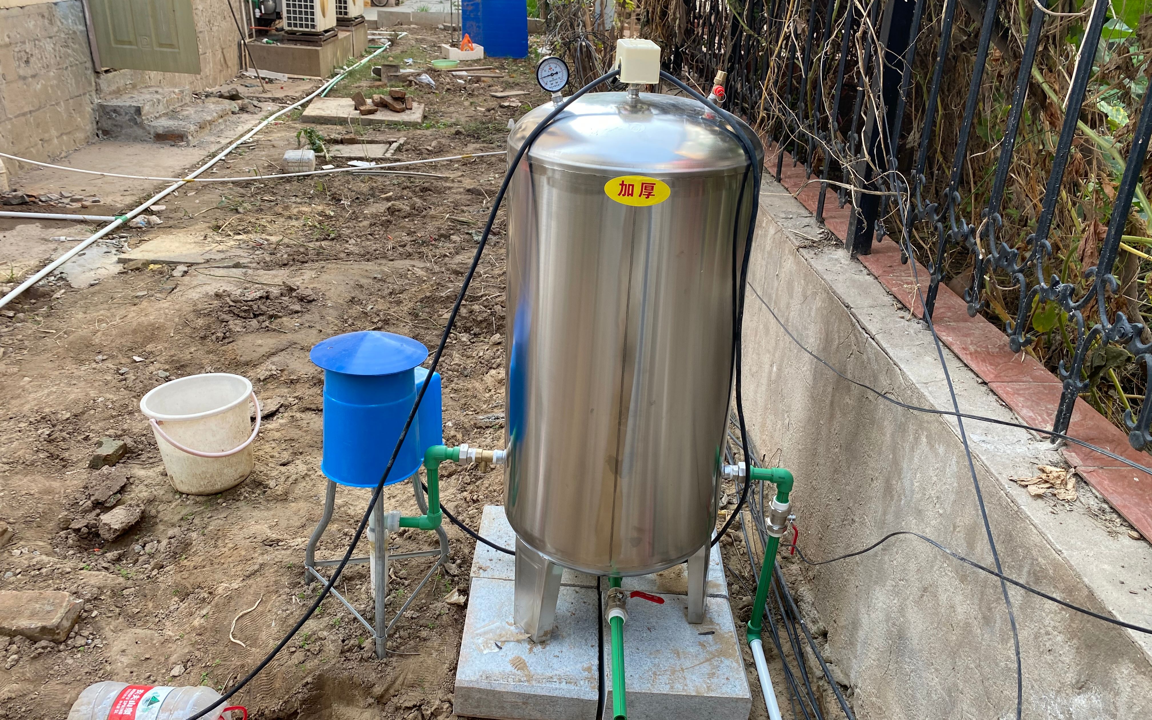 专业水电工分享无塔供水安装方法,详细讲解接线方法及安装步骤