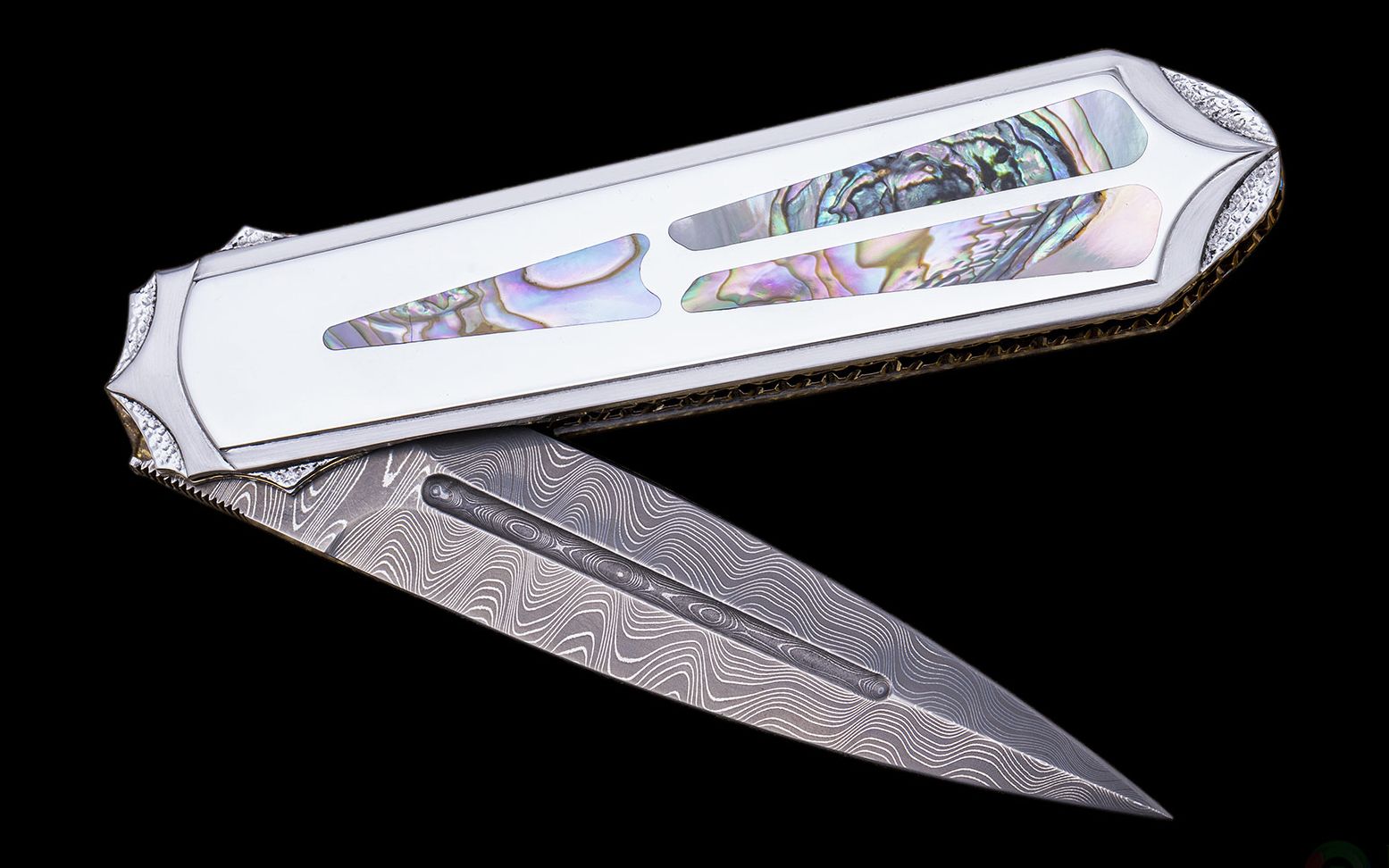 意大利刀剑行会名家列奥纳多·弗雷兹大马士革钢剑刃战术折叠刀