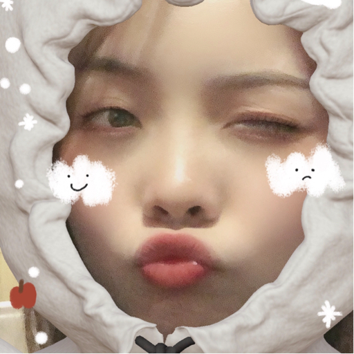 Cecilia欣欣 