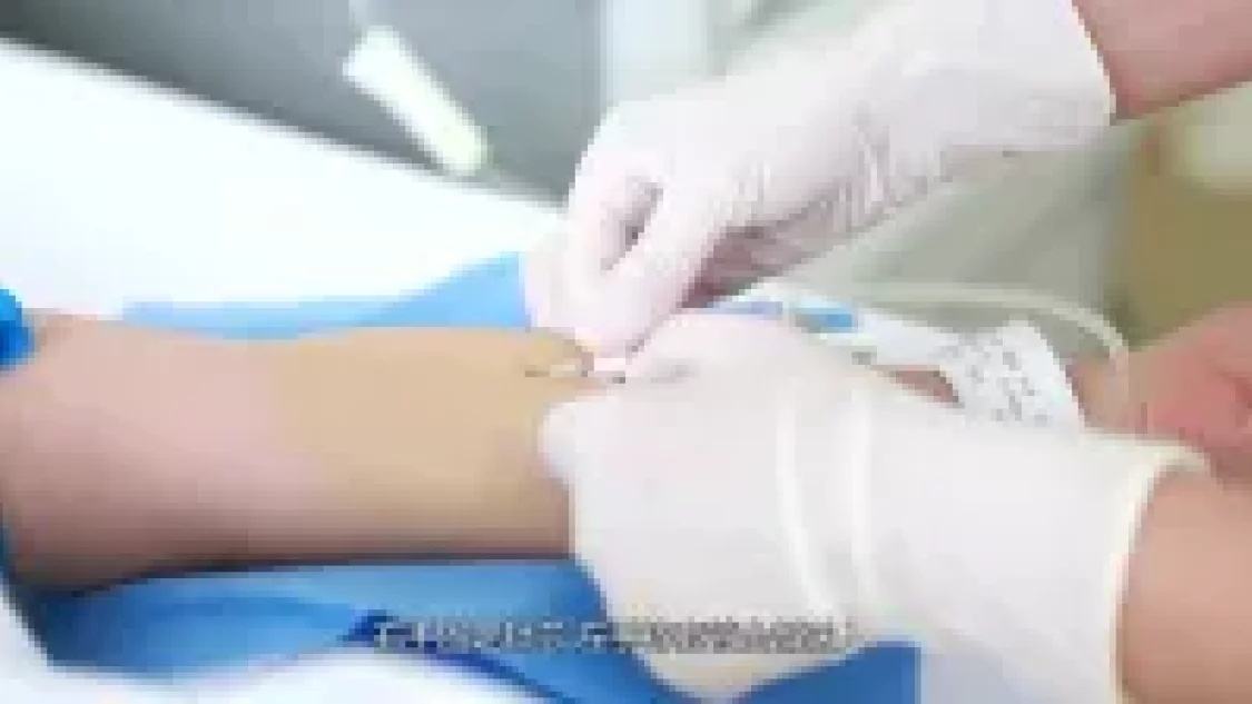 【护理资料】青岛市立医院静脉留置针操作手法视频