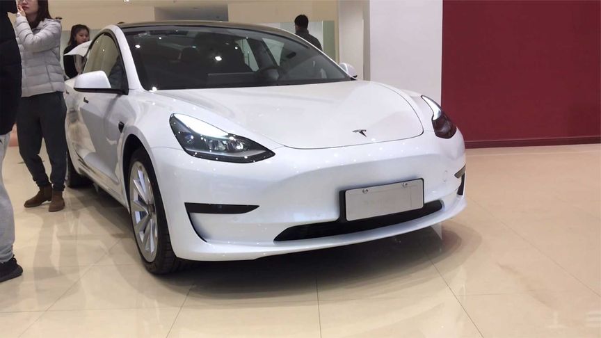 实拍特斯拉Model3,这车身设计我服!