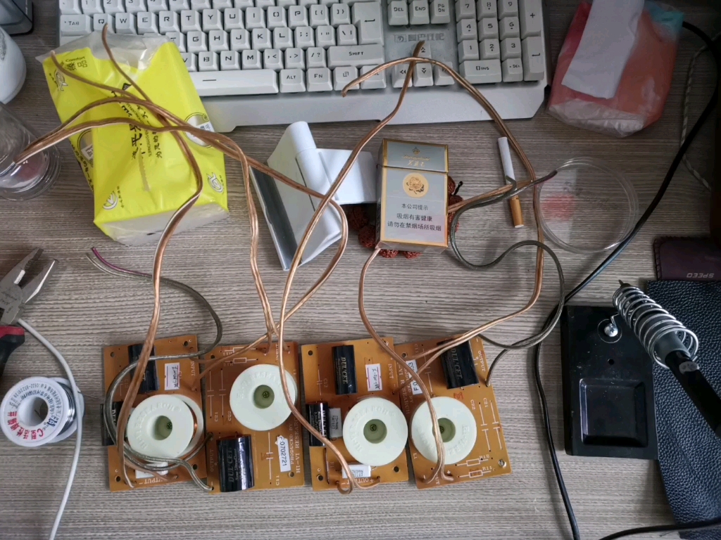 喜欢DIY不容错过的一款经典分频器。惠威杜希加拿大进口M1或M2二...